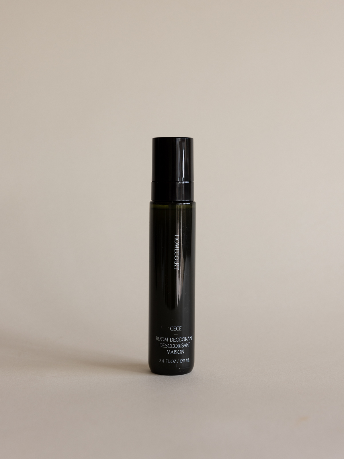 Q+A with Courteney Cox on HomeCourt | Collected. A Journal by Modern Nest